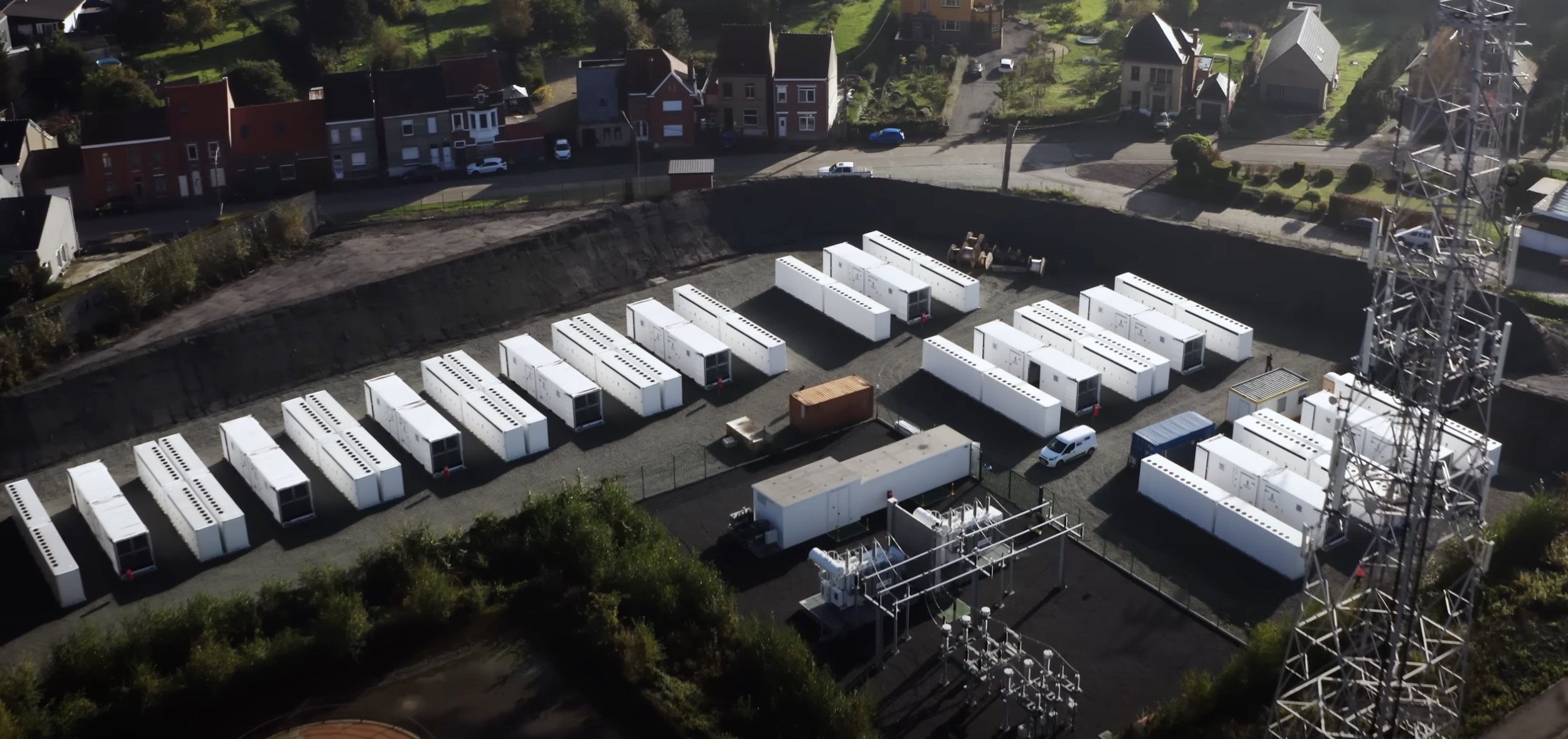 Tesla unveils new biggest Megapack project in Europe