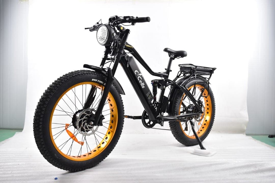 The newest Super Monarch AWD dual-battery e-bike is a BEAST