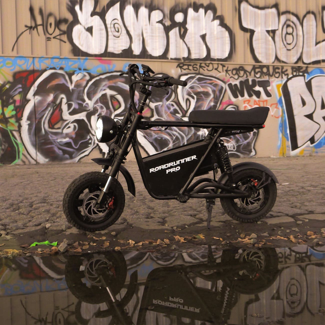 RoadRunner Pro launched as 50+ mph seated electric scooter