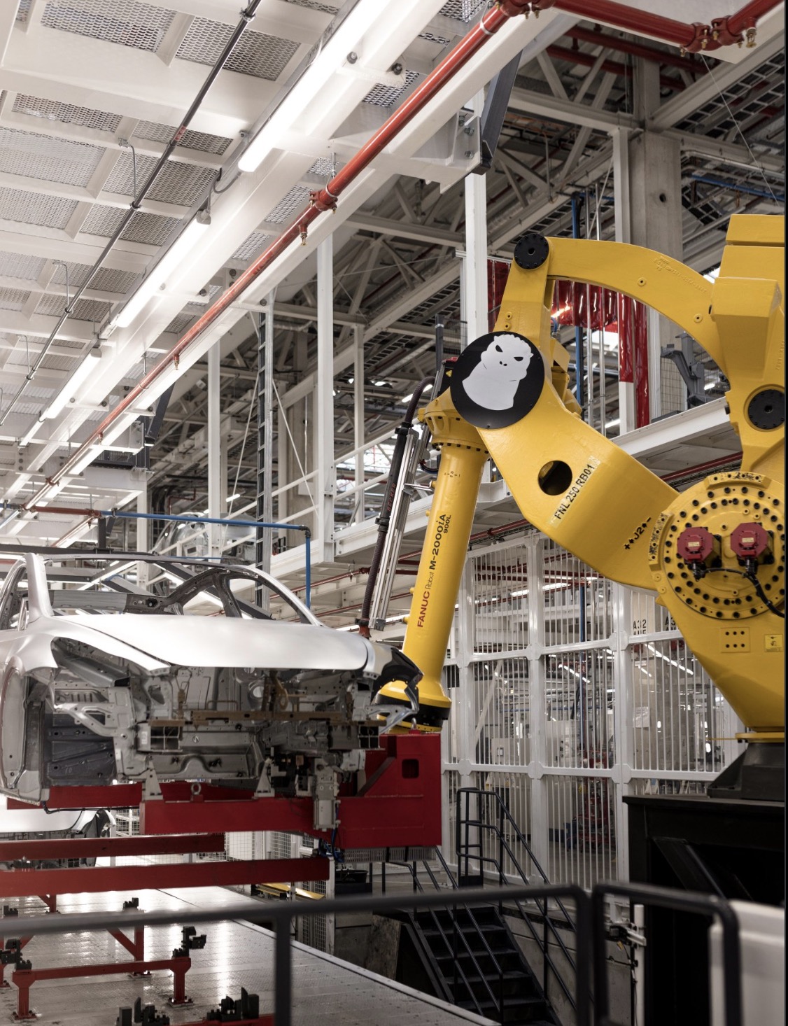 Tesla shows new 'Godzilla' robot and in-depth look at latest electric ...