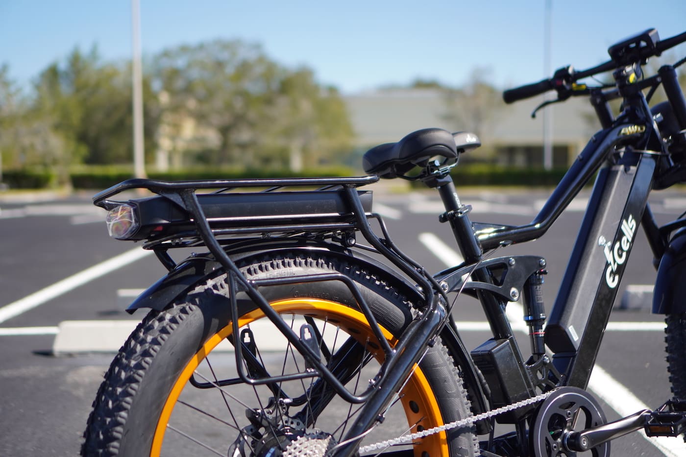 Overpowered e-bike review: Testing the 30+ MPH Super Monarch