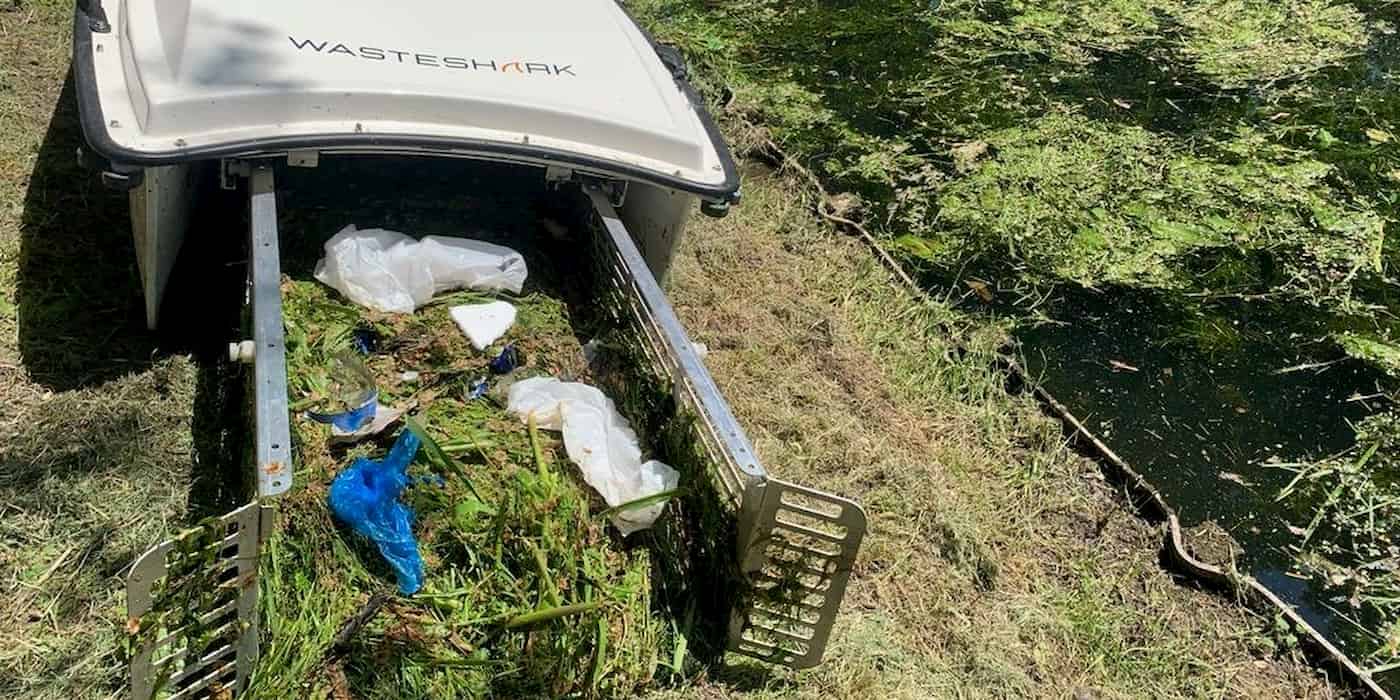 WasteShark is an electric catamaran that eats plastic in the water