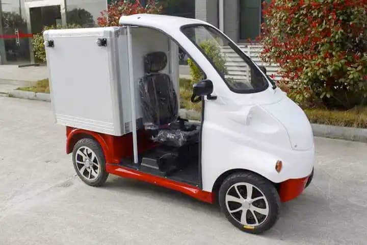 This cute little Chinese EV is the world’s smallest box truck