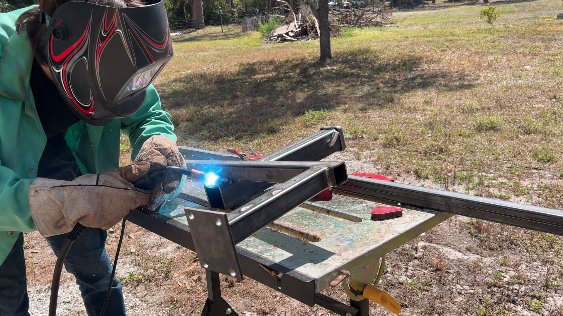 My $2,000 Chinese electric mini-truck got some big DIY upgrades