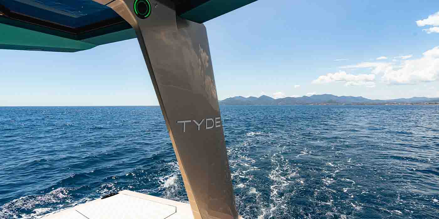 This electric boat utilizes BMW EV batteries to cruise atop the water