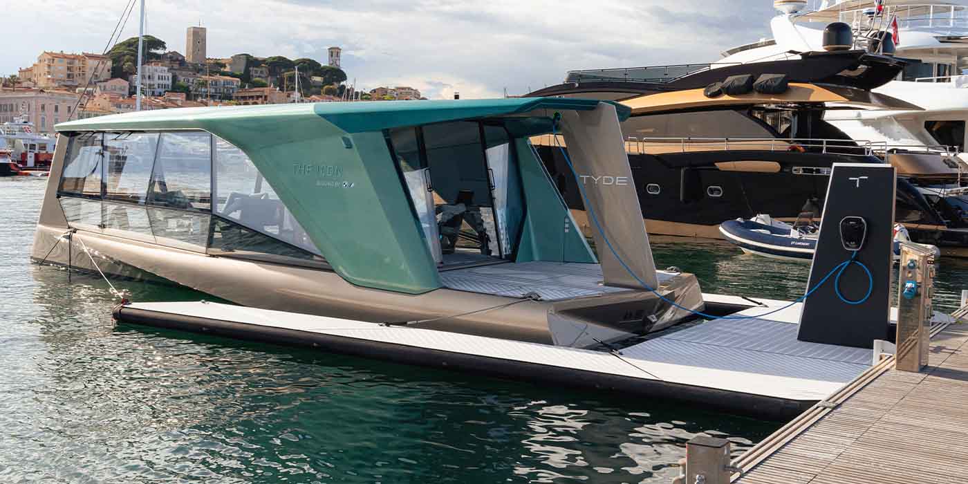 This electric boat utilizes BMW EV batteries to cruise atop the water