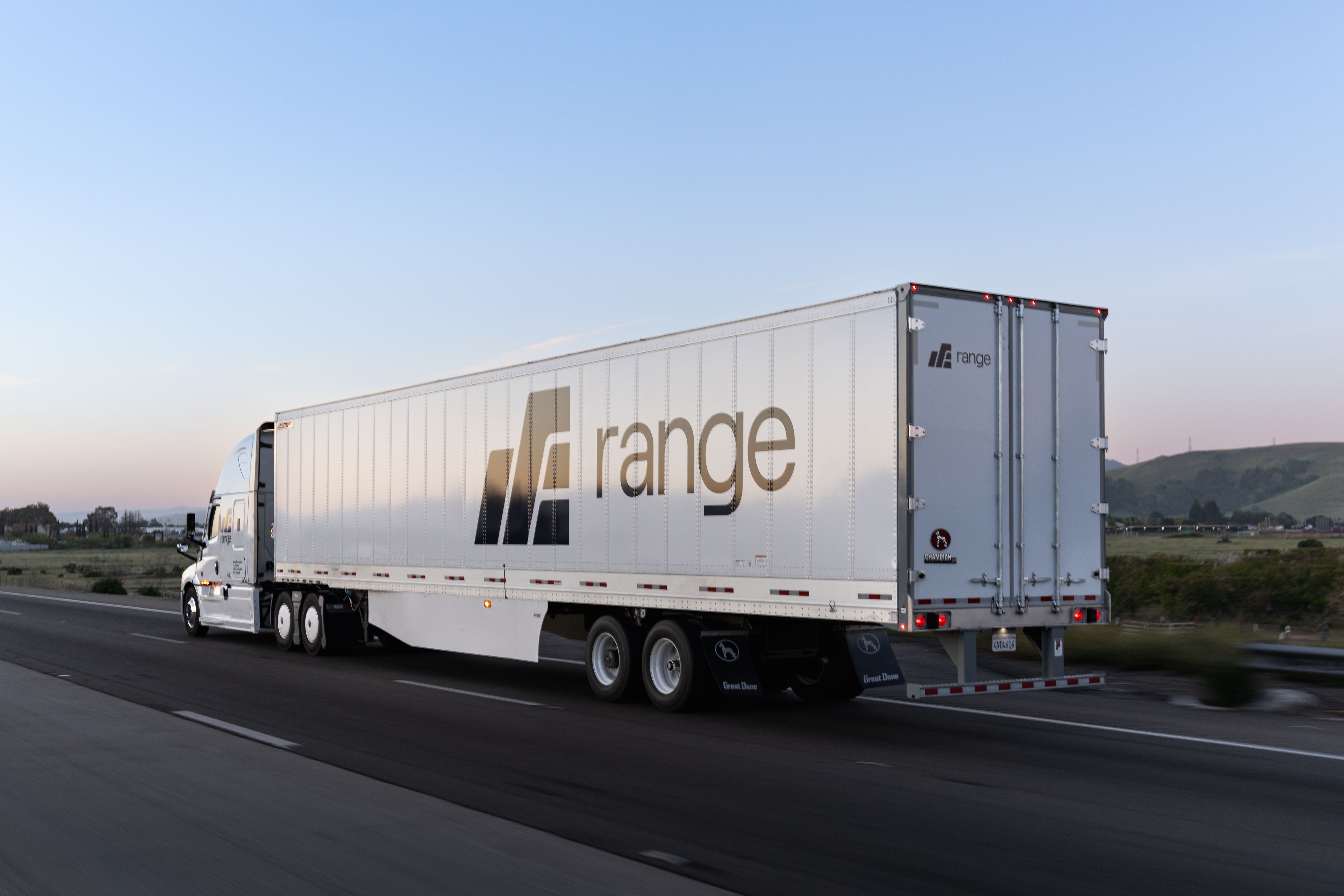 Watch how Range Energy turns a semi-truck electric just by adding a ...