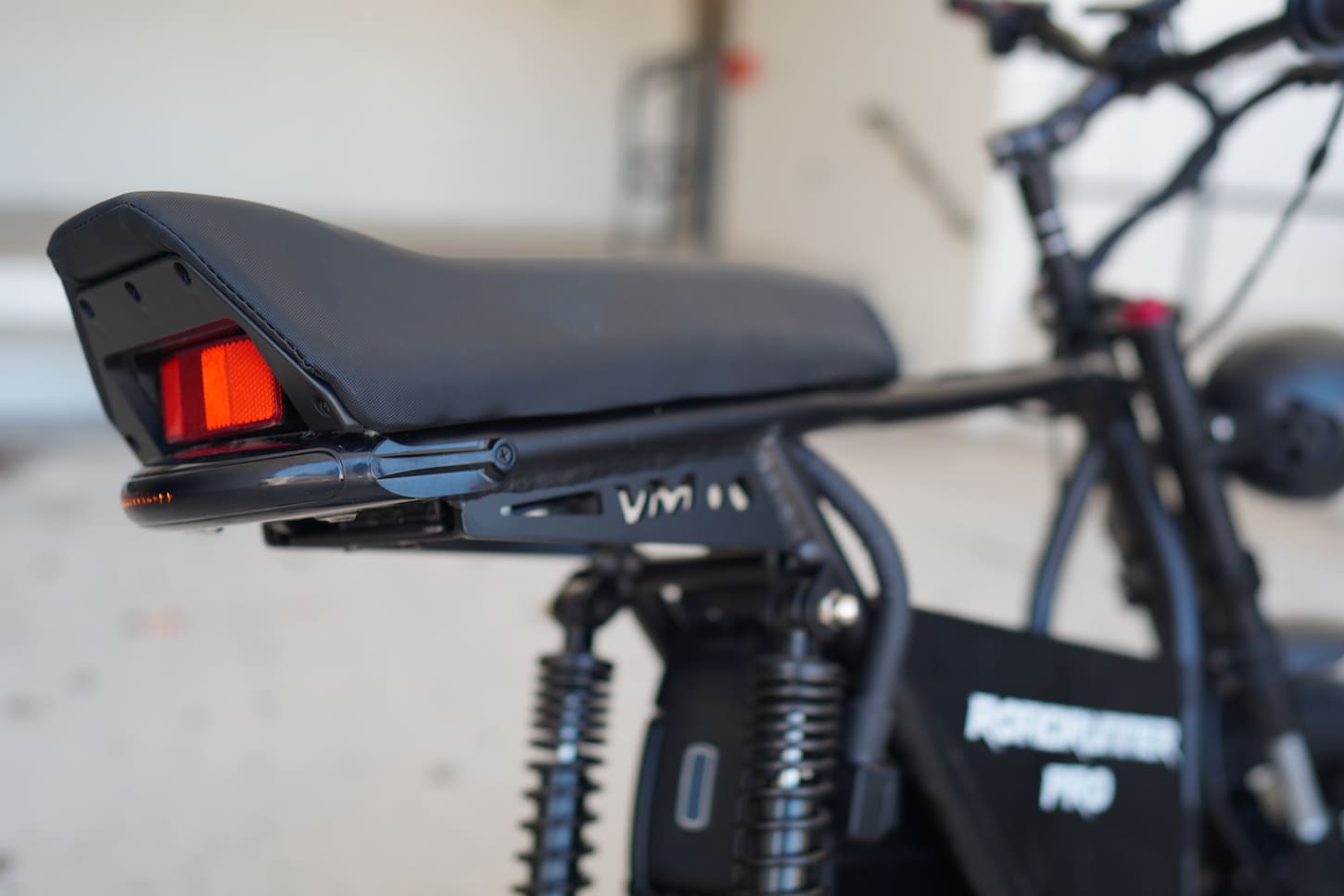 RoadRunner Pro review: A 50 MPH electric scooter put to the test!