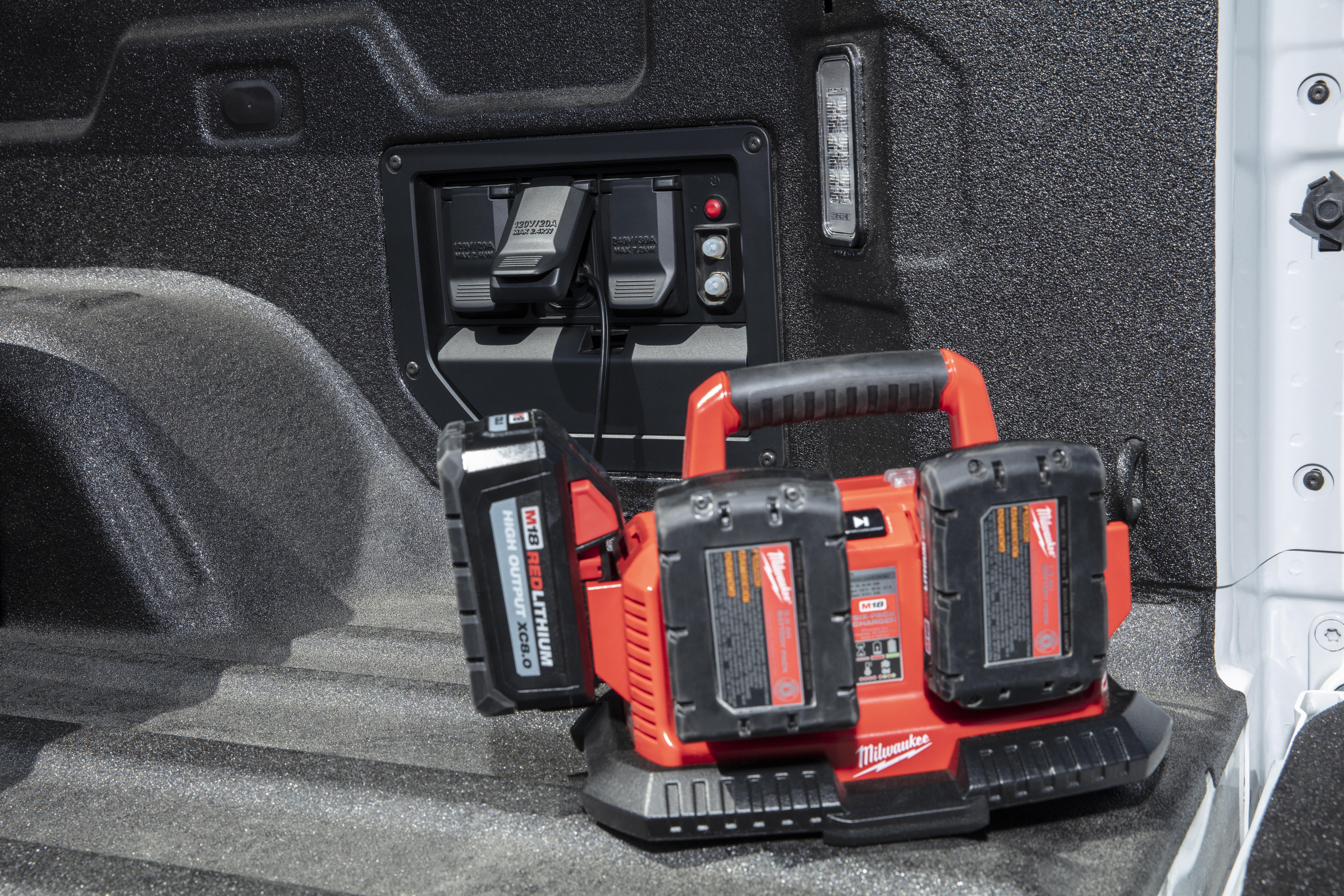 Chevy Silverado EV debuts monster battery, unreal 450+M range