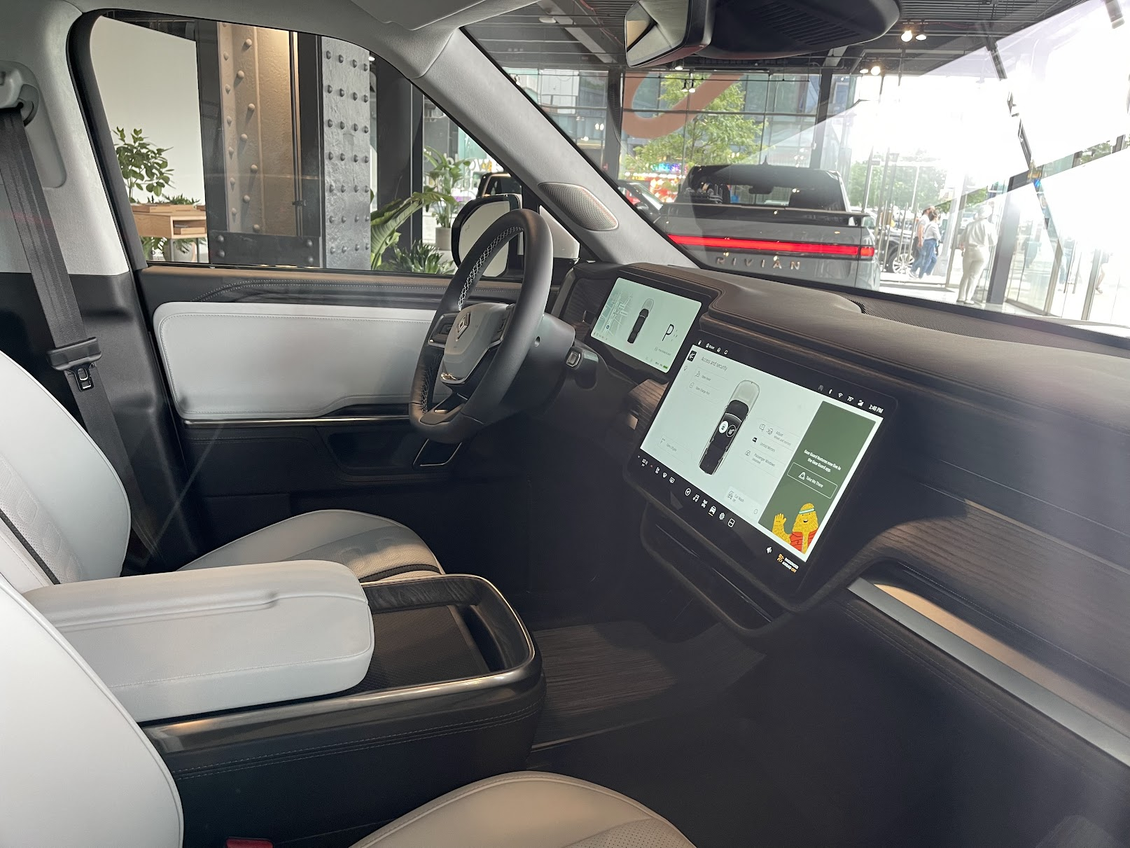 As pickup competitors loom, Rivian turns to family fun SUVs and lower ...