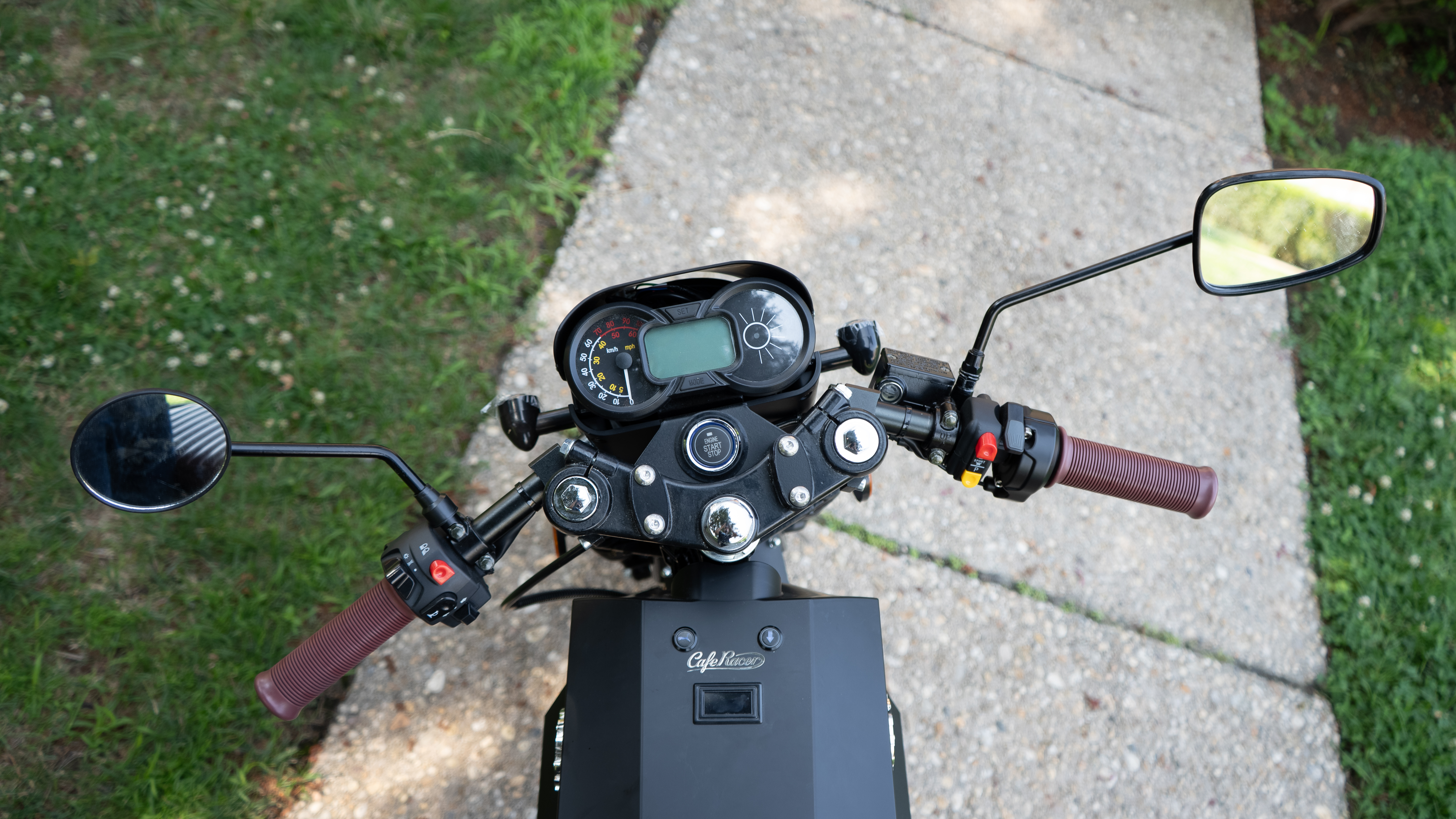 Revolve’s stylish 60 mph electric cafe racer takes a few turns | Electrek