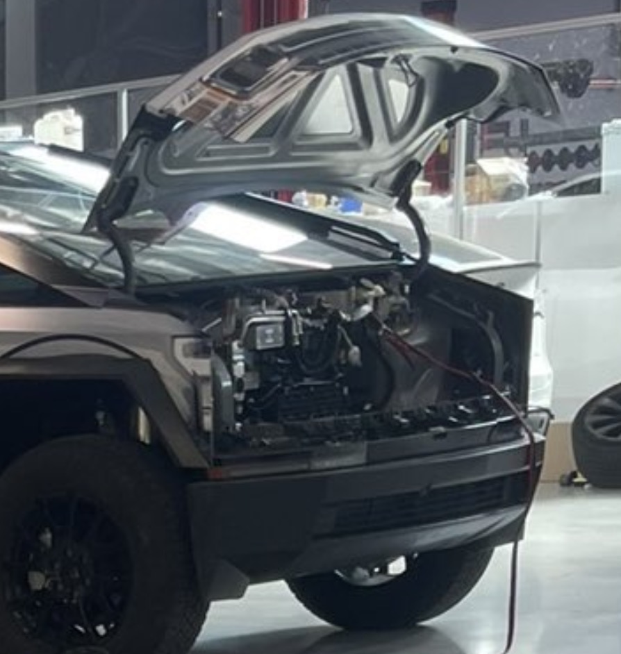 Tesla Cybertruck spotted with wrap that makes it look like a Ford F-150 ...