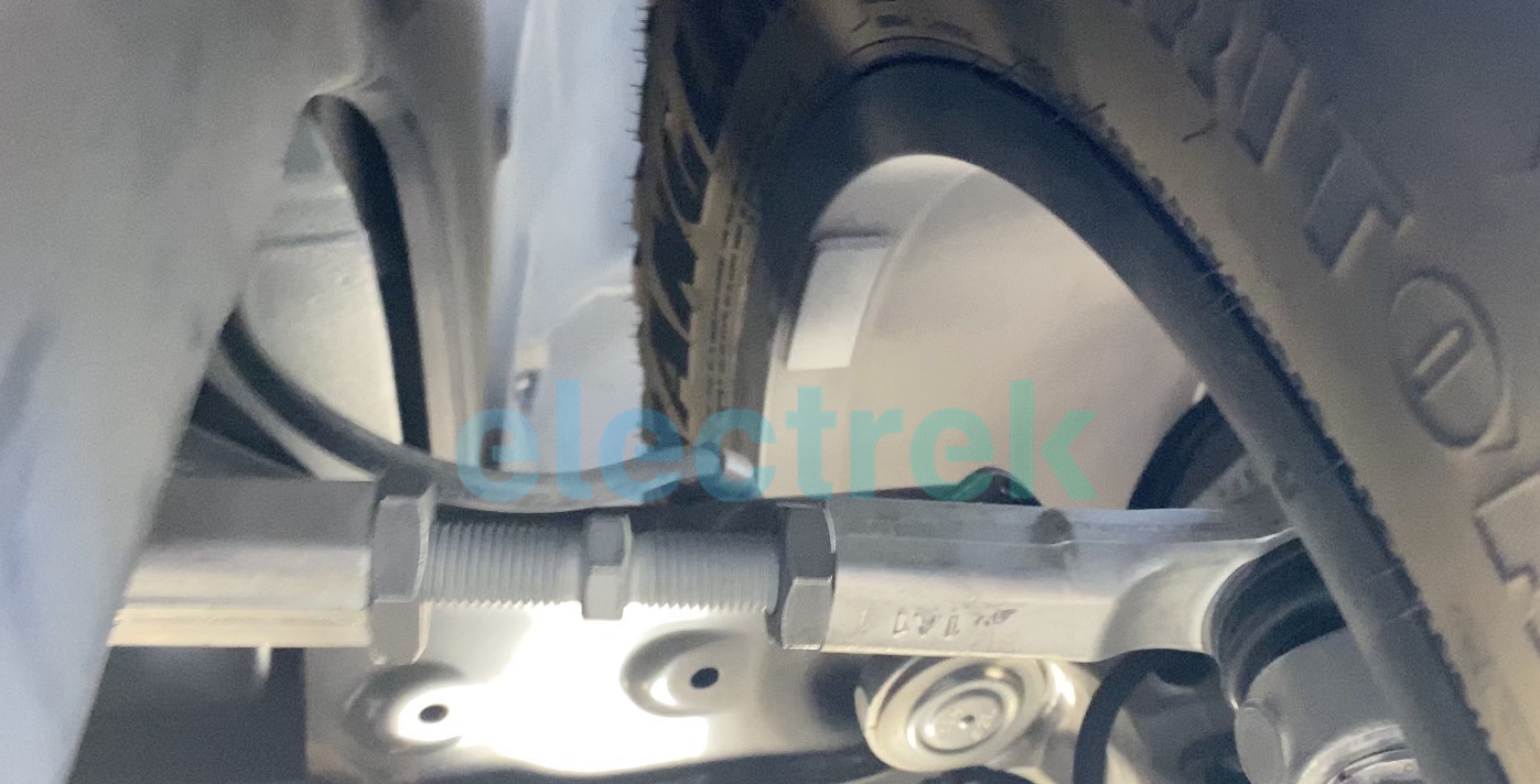 First look at Tesla Cybertruck's suspension | Electrek
