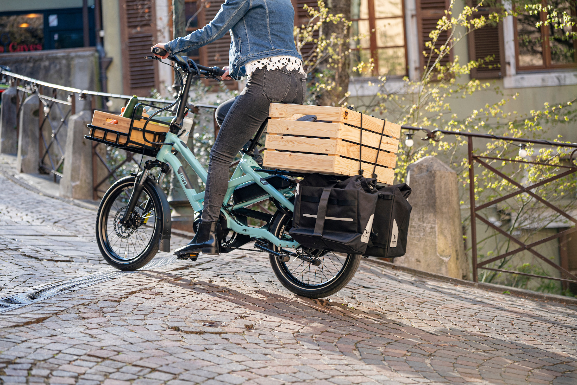 Tern HSD Gen 2 electric cargo bike: Double the bike, half the size ...