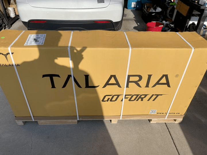 The Electrek review: Luna's Talaria xXx - super fun eMoto that defies ...