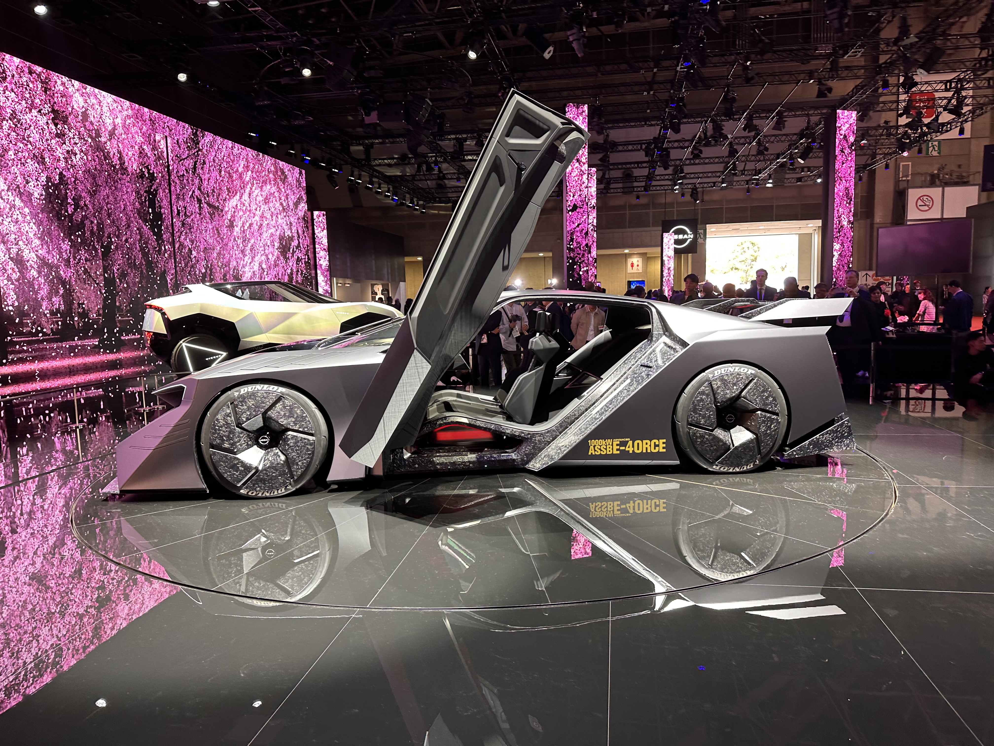Nissan unveils electric hypercar with insane 1 MW of power | Electrek