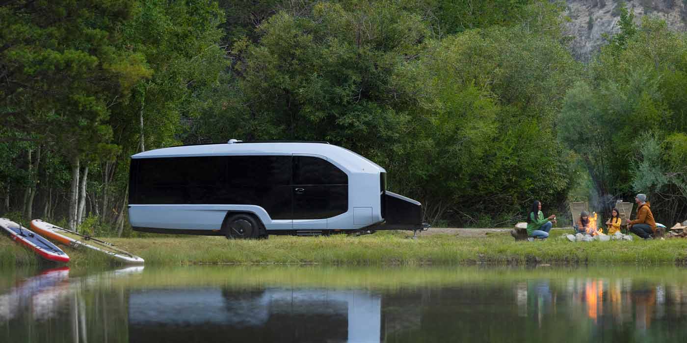 Pebble Flow: An electric travel trailer RV with propulsion assist