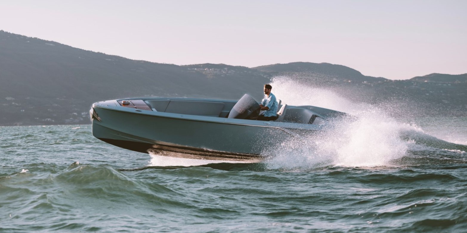 Porsche tests first electric sports boat as orders open [Video]
