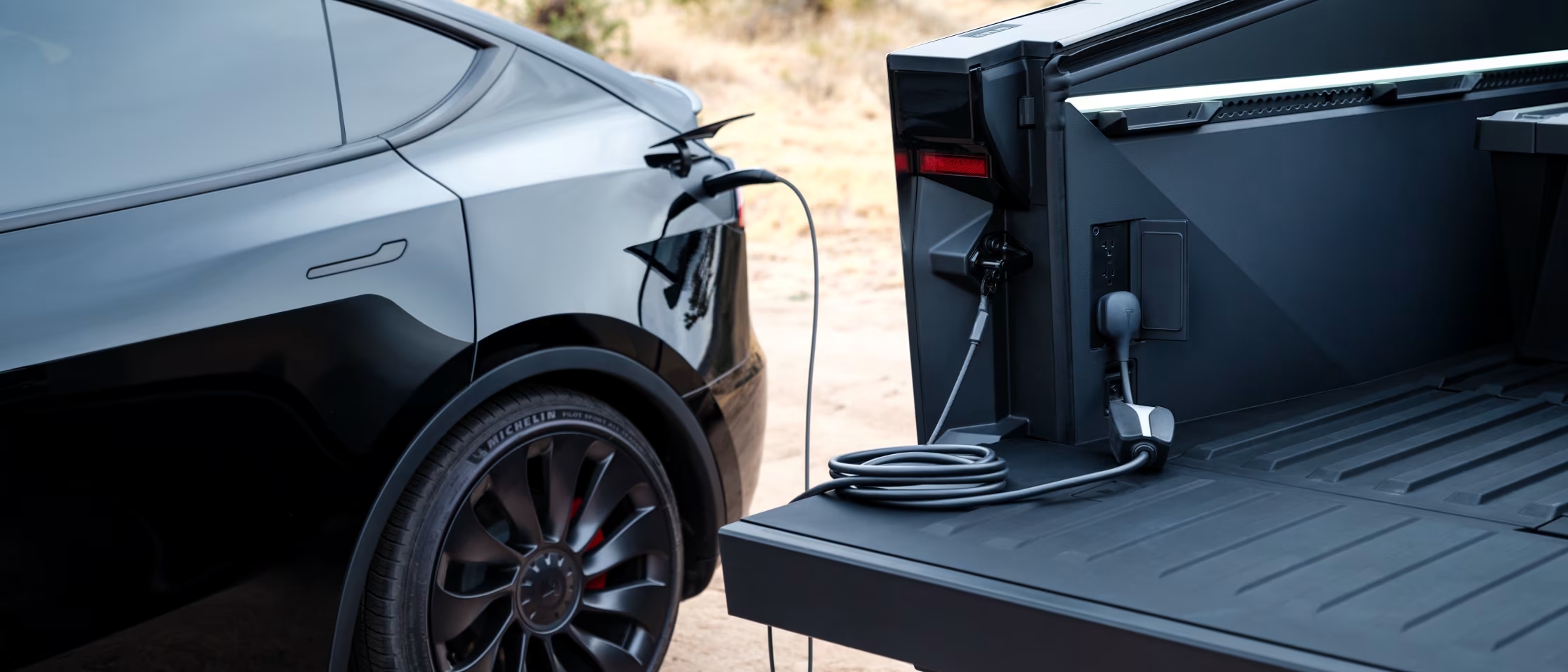 Tesla releases Powershare bidirectional charging – on Cybertruck only ...