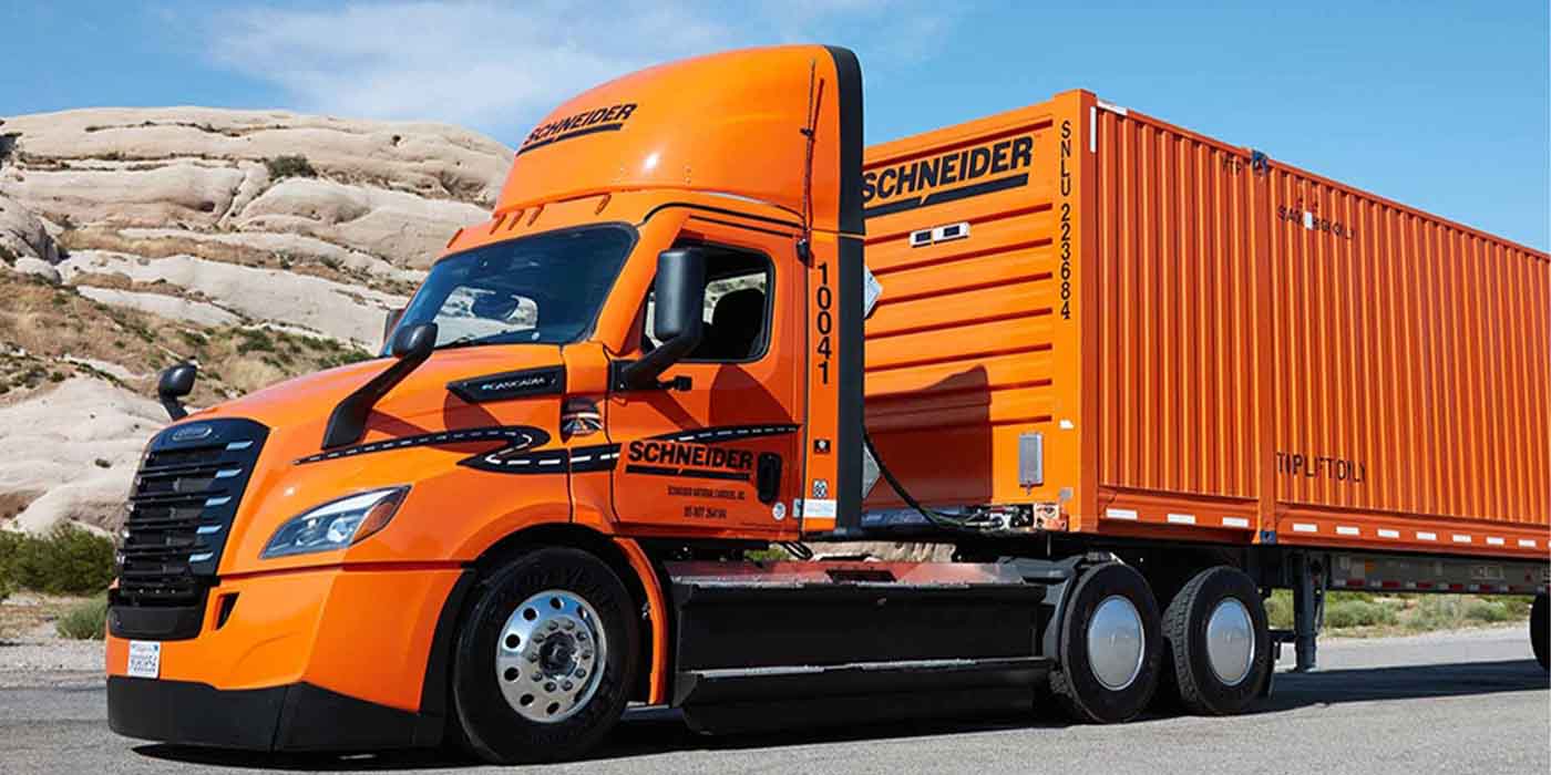 Schneider hits 1M miles in Freightliner eCascadia electric trucks