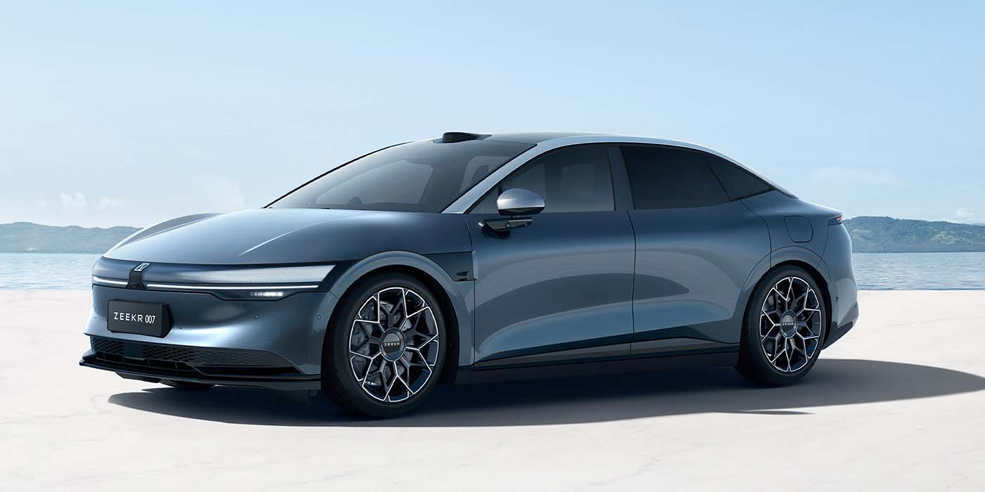ZEEKR shares interior images of 007 sedan ahead of pre-orders