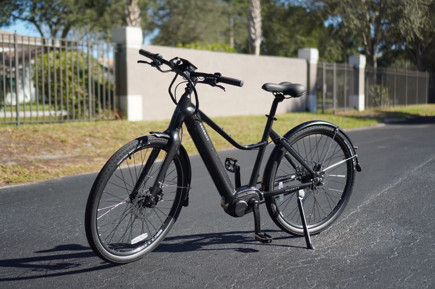 Priority Current review: A solid 5-speed belt-drive electric bike that ...