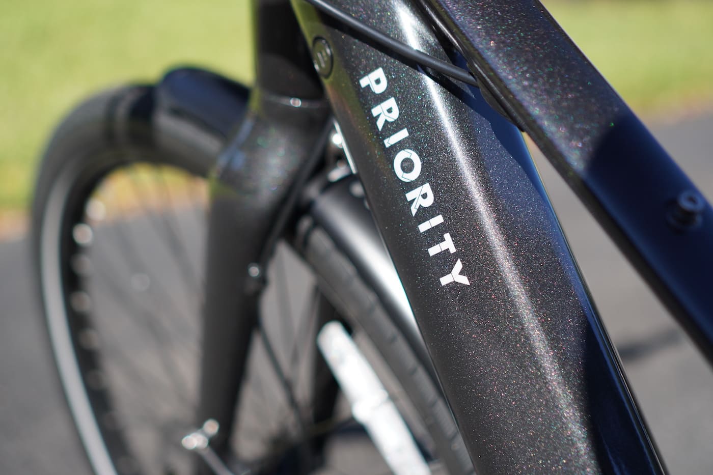 Priority Current review: A solid 5-speed belt-drive electric bike that ...