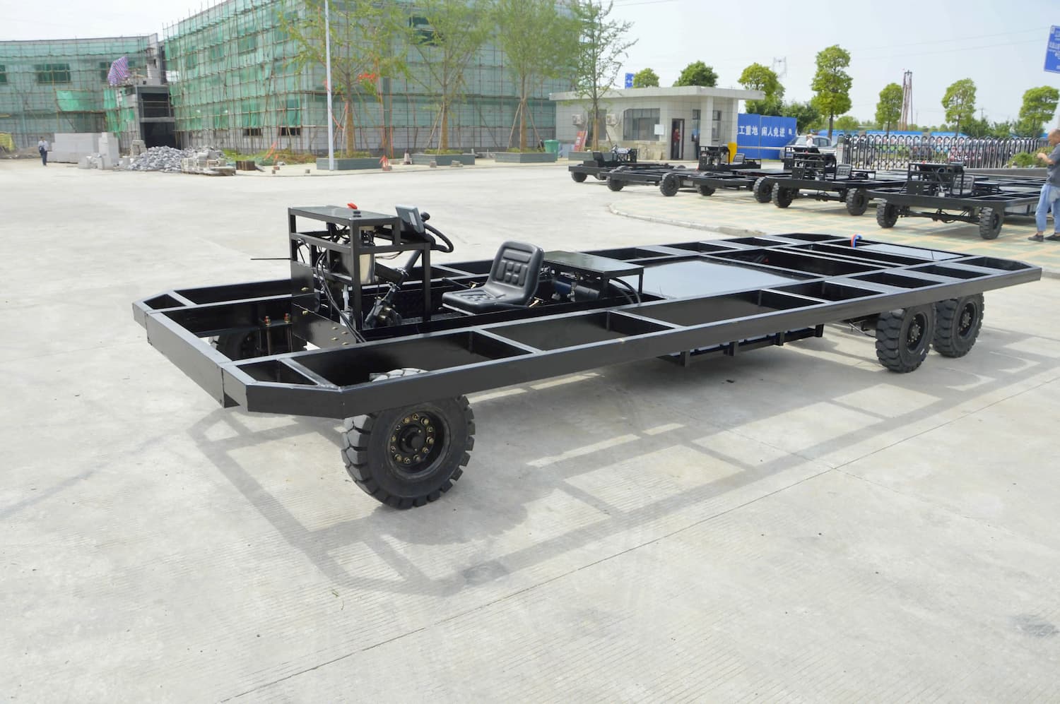 This DIY electric parade float chassis can be any vehicle you want!