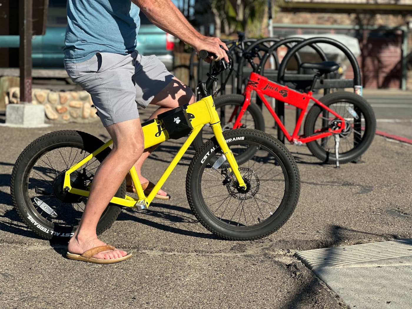 JackRabbit's silly little micro e-bike gets a massive new battery