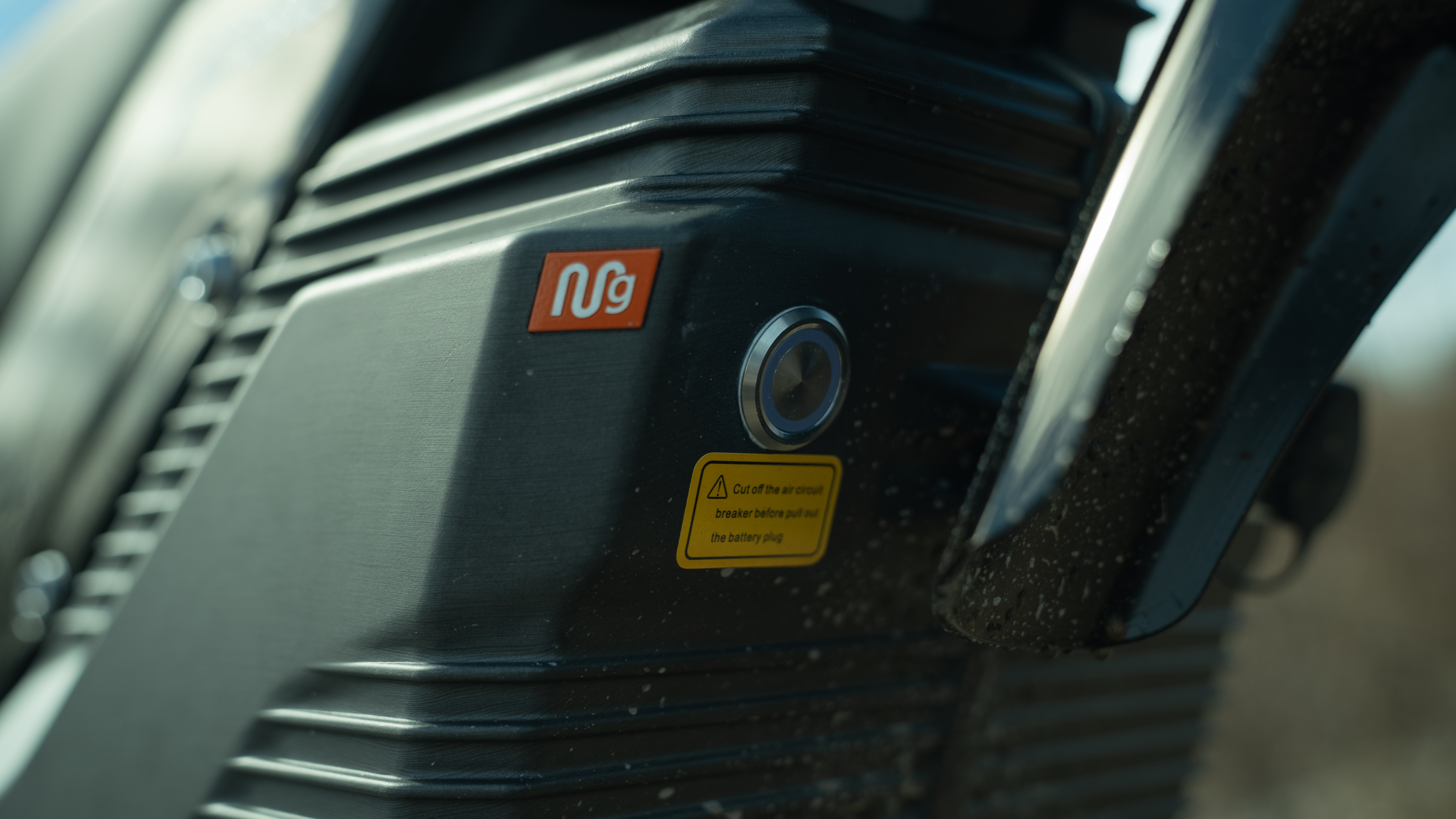 Caofen F-80 Review: Electric 8kW dual sport is street-legal and Sondors ...