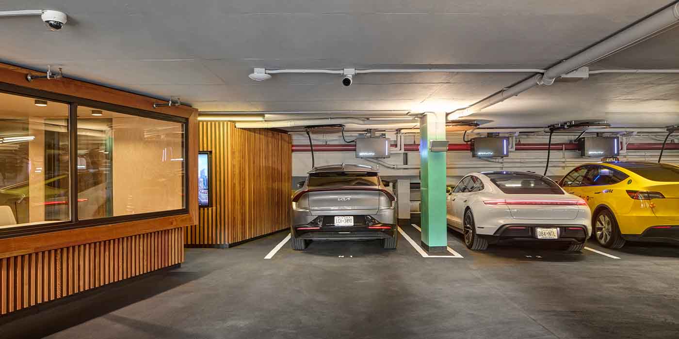 EV startup Gravity opens fastest public charger tech in US