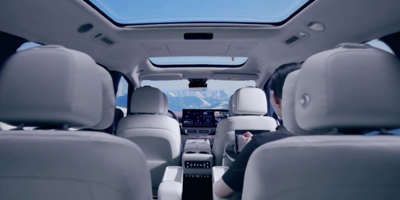 CyberVan! Li Auto's Mega EV launches in China