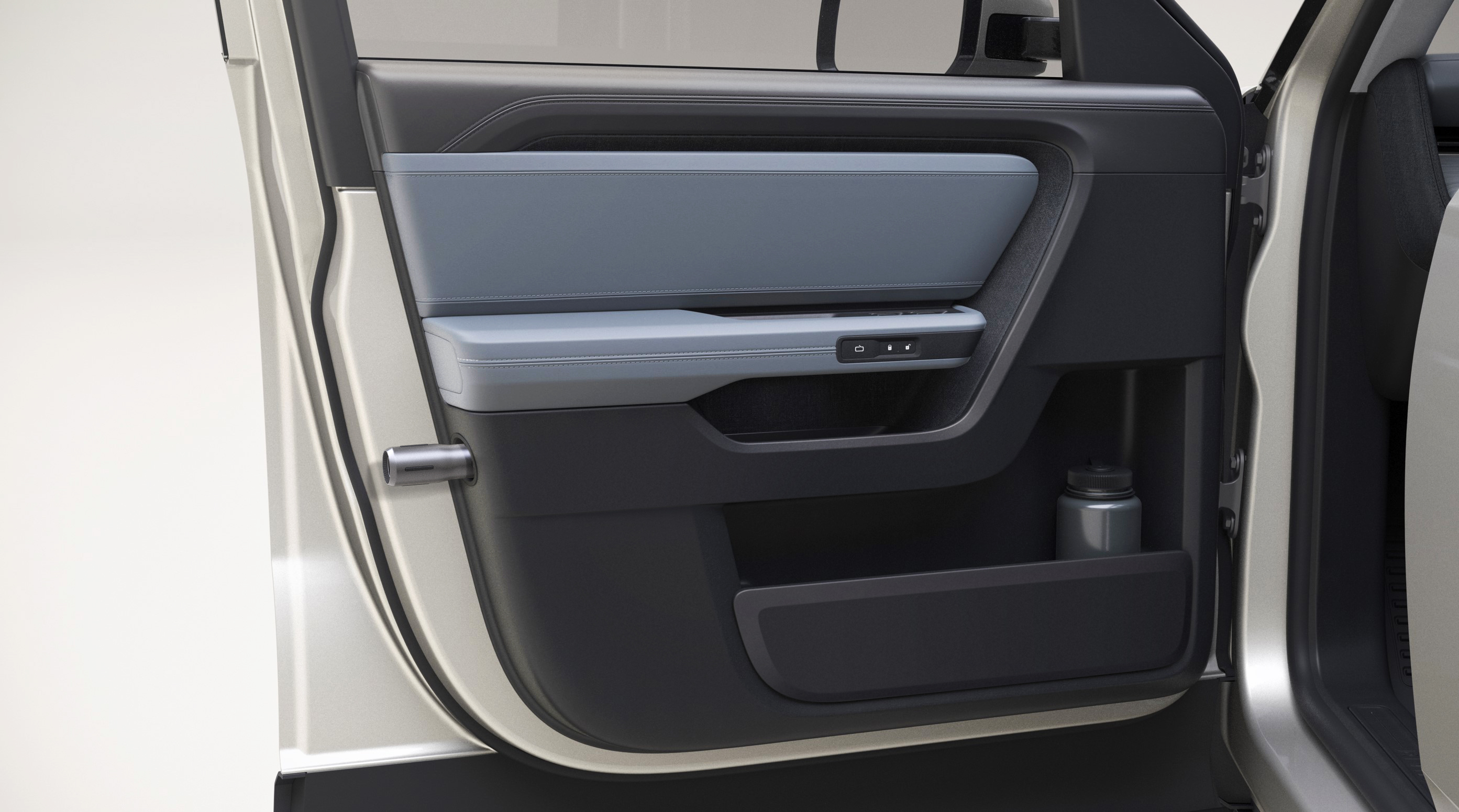 Rivian unveils R2 electric SUV: surprises with cheaper price and a 'one ...