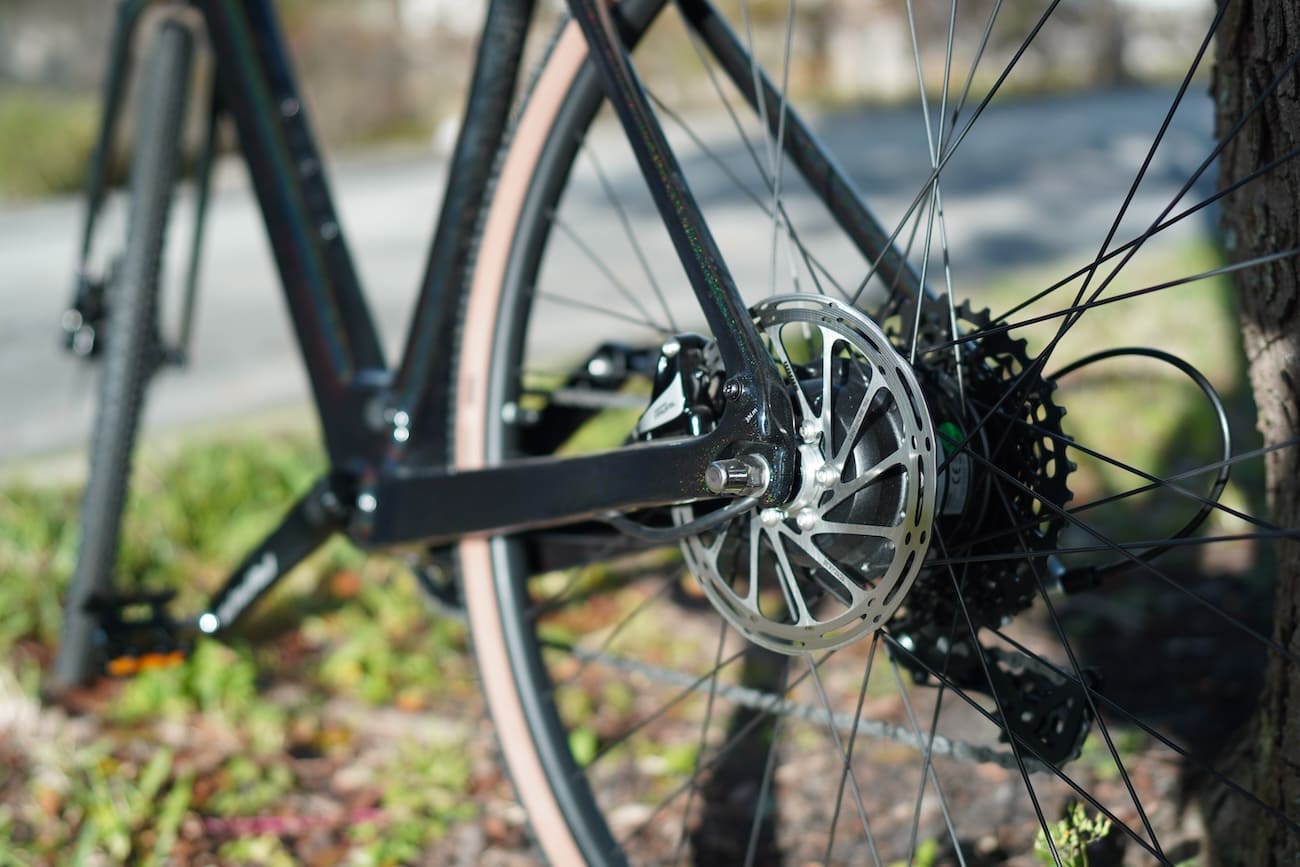 Ride1Up CF Racer1 review: Testing the lowest cost, quality carbon fiber ...