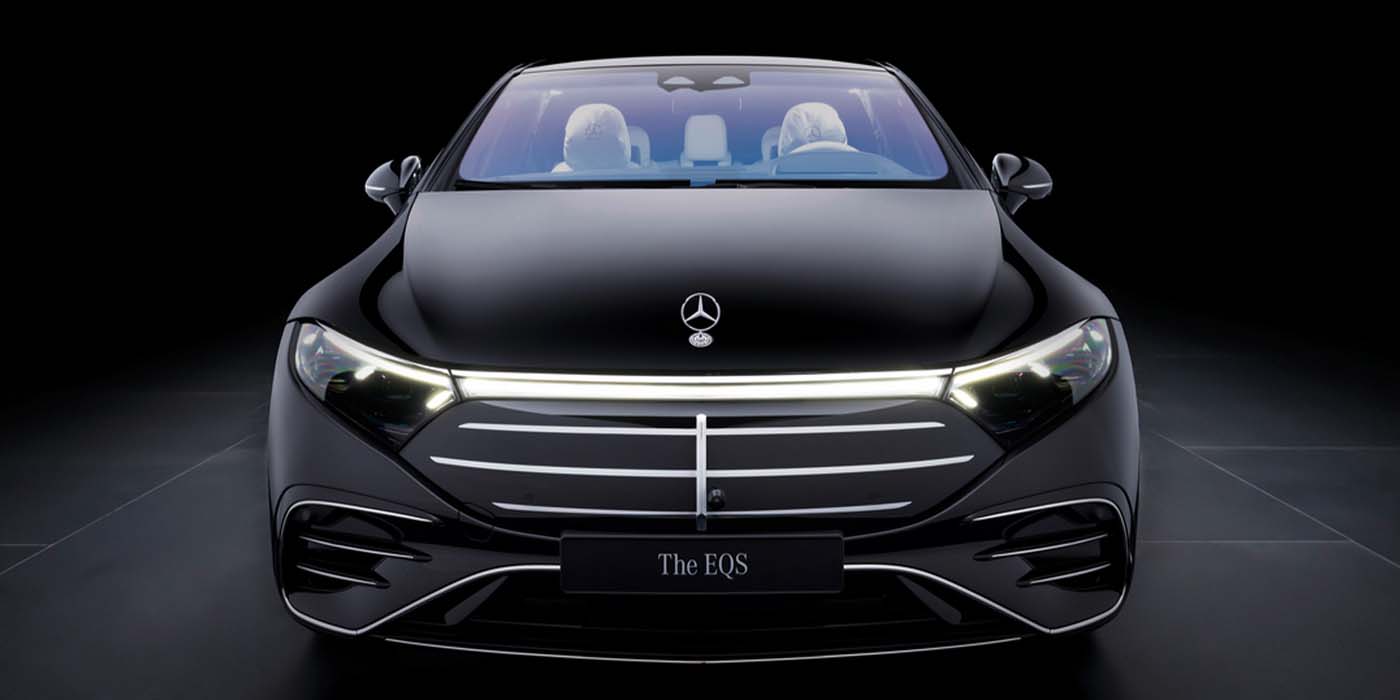 Mercedes' 2025 EQS has better range, new grille, and star emblem