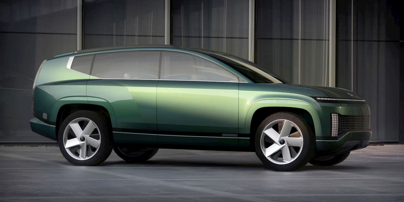 Hyundai IONIQ 9 looks even bigger in new US testing video