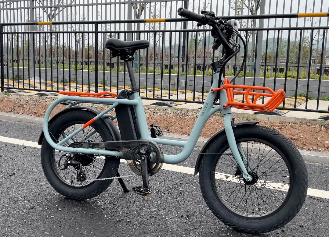 I went to China and test rode Yadea's coolest e-bikes and scooters!