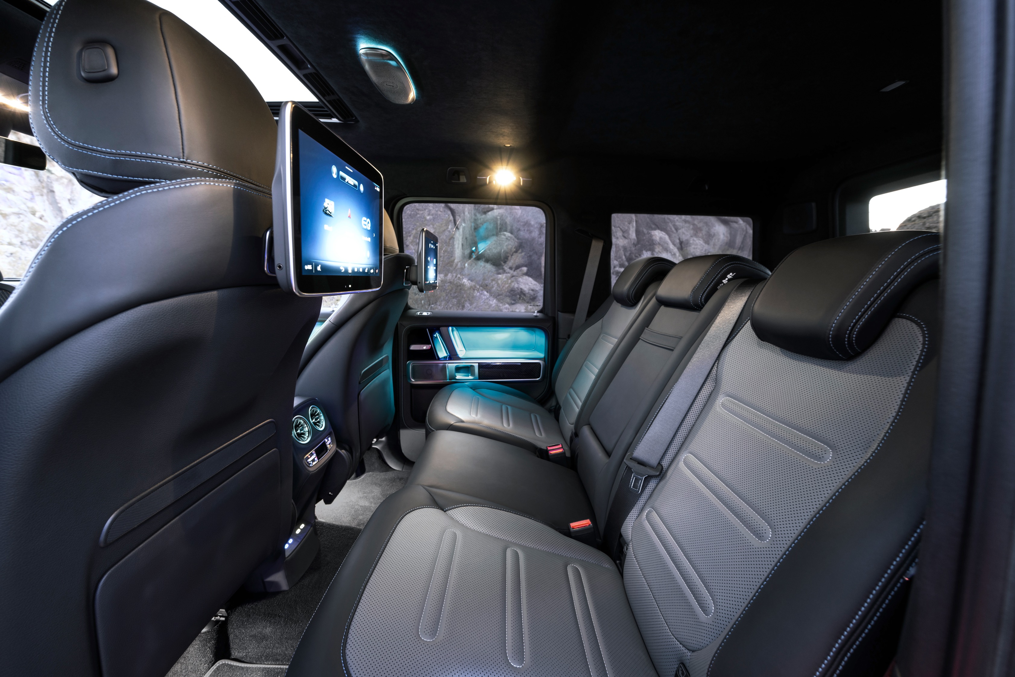 Mercedes unveils 2025 electric G-Class, with 4 motors and tank turns