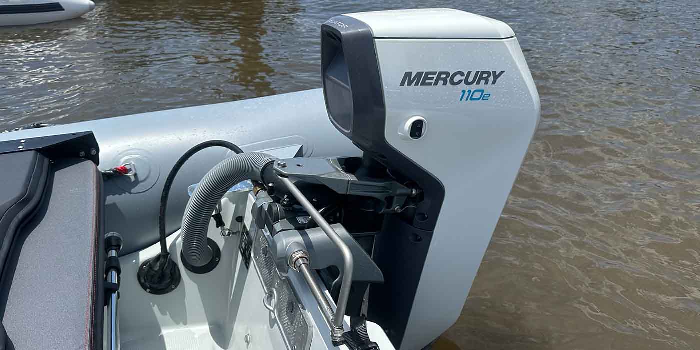 First ride with Mercury Marine's electric Avator motors [Video]
