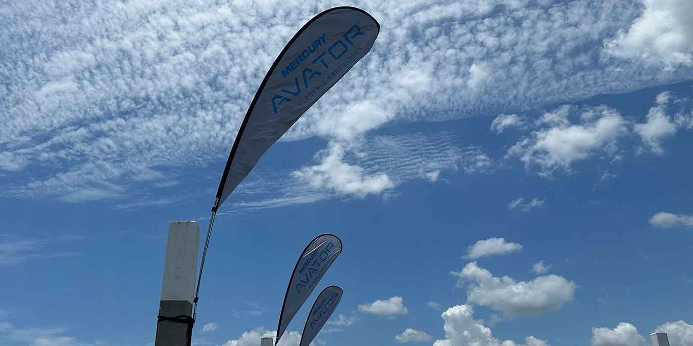 First ride with Mercury Marine's electric Avator motors [Video]