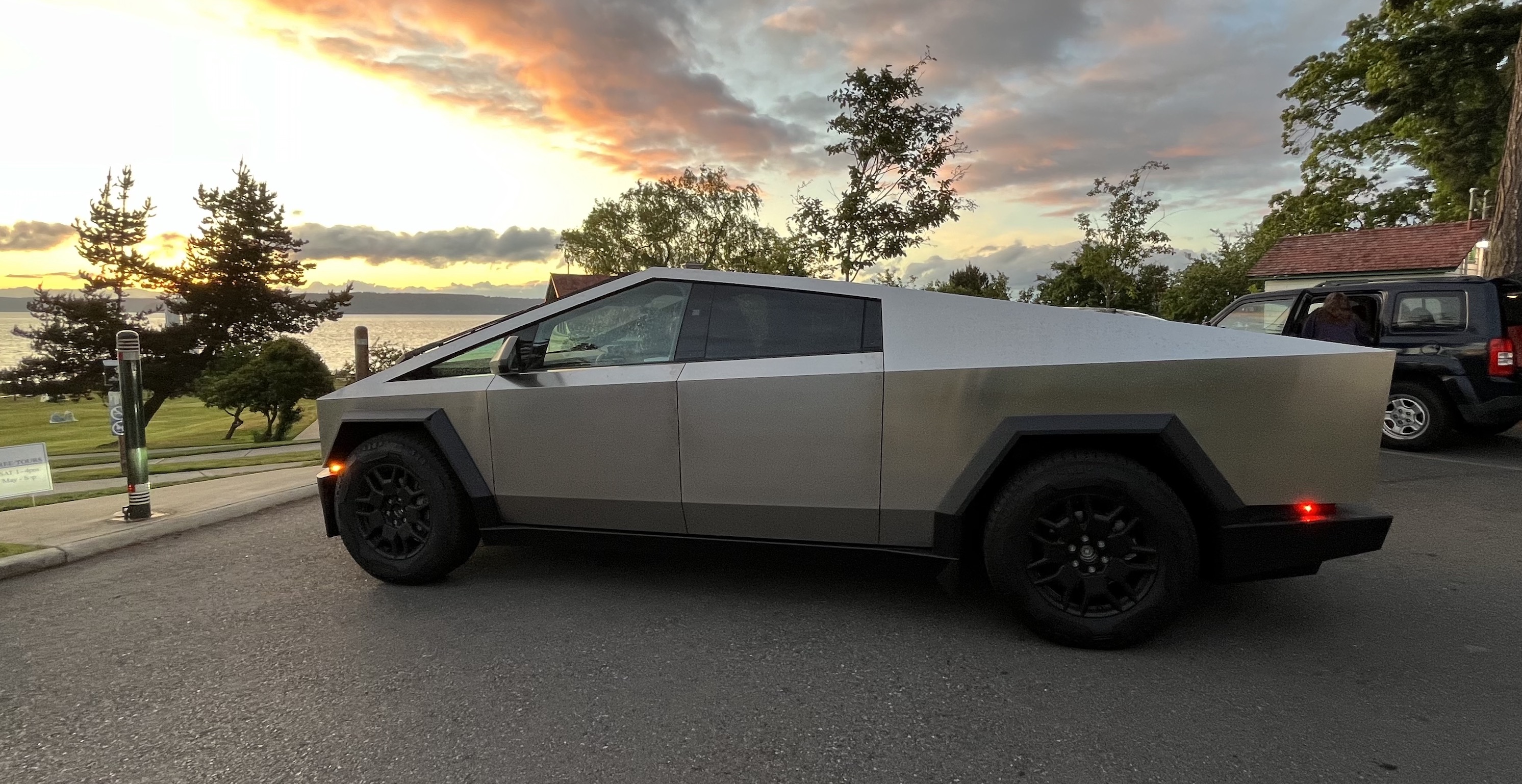 Tesla Cybertruck review: incredible tech packaged in the weirdest way ...