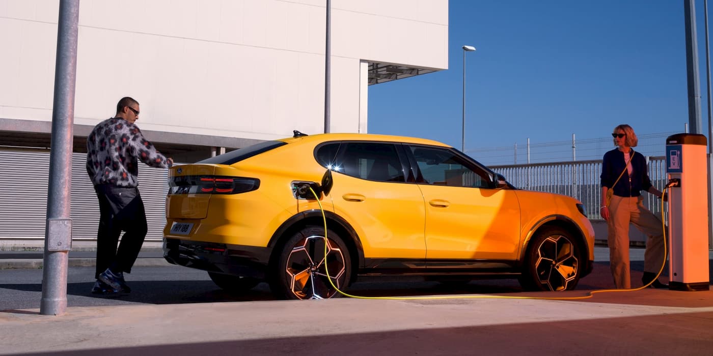 Ford unveils new Capri EV with 400-mi range and sports car speed