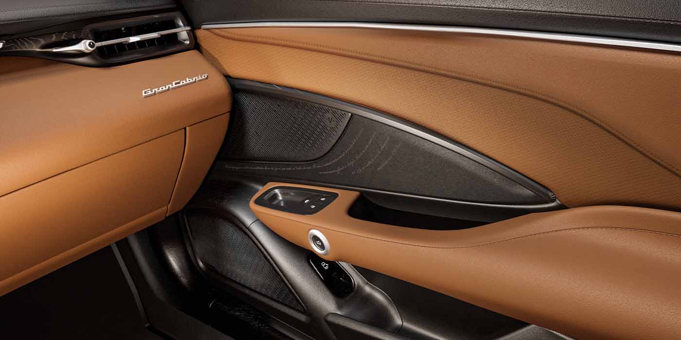 Maserati honors Italian red wine with bespoke GranCabrio Folgore
