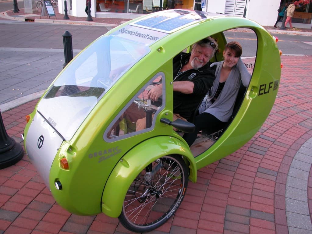 This cute little electric bike-car just may be back from the dead ...