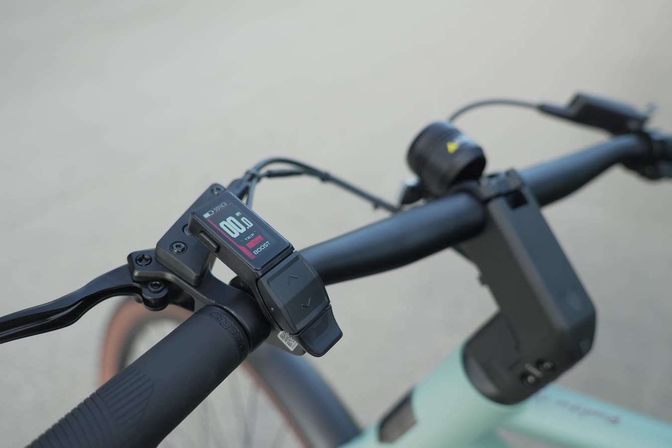 Ride1Up Roadster V3 review: Now THIS is how you build an electric bike ...
