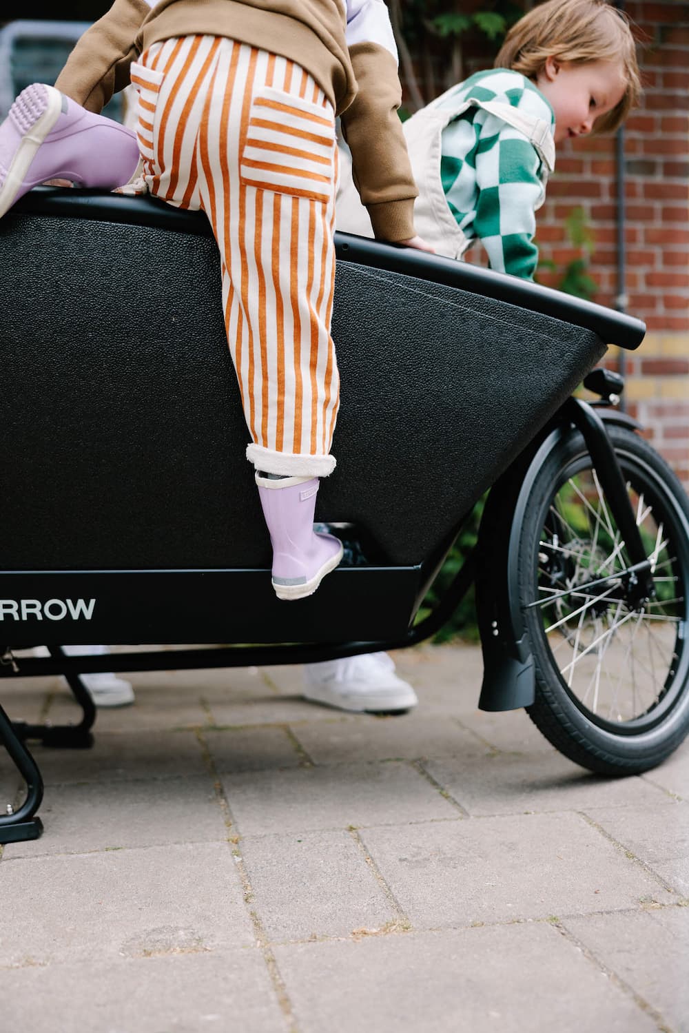Urban Arrow launches new family-friendly cargo e-bikes in the US