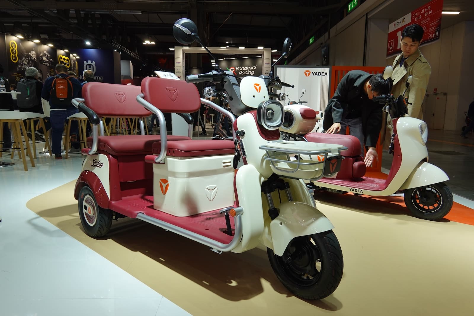 Yadea showcases its wide range of e-motorcycles and scooters
