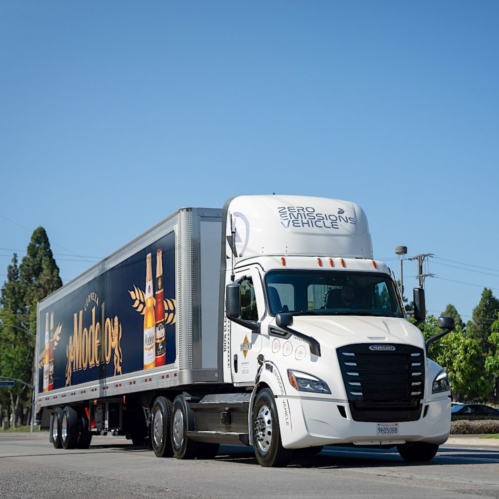 Reyes Beverage Group buys 29 Freightliner electric semi trucks