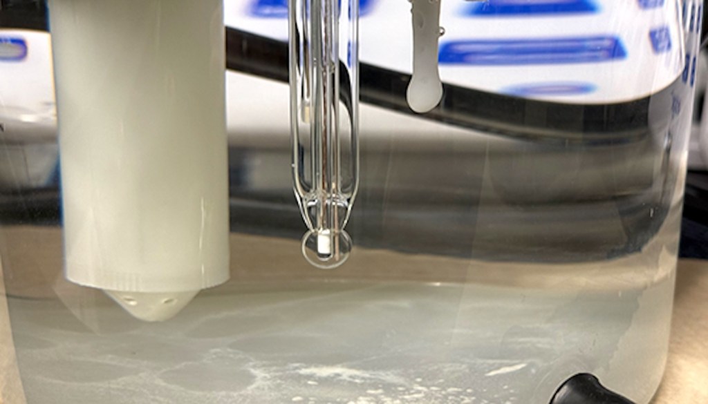 Forget carbon neutral, Northwestern develops carbon NEGATIVE concrete ...
