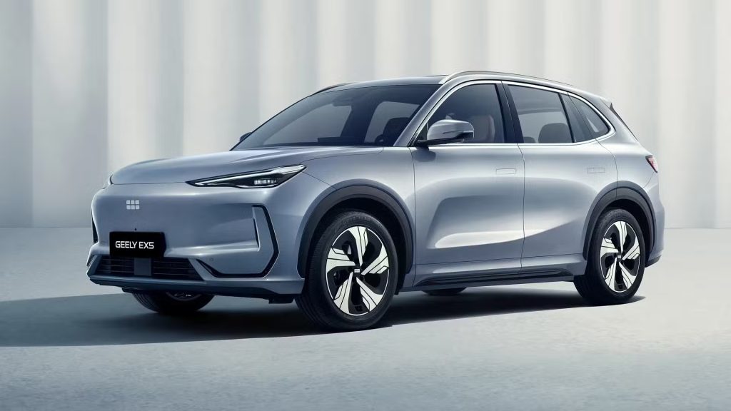 Geely EX5 latest Chinese EV to score a 5 star safety rating [video]